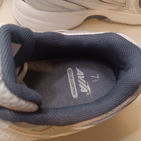 Avia | Shoes | Nwt Avia White Leather Sneakers Womens Sz 75 | Poshmark